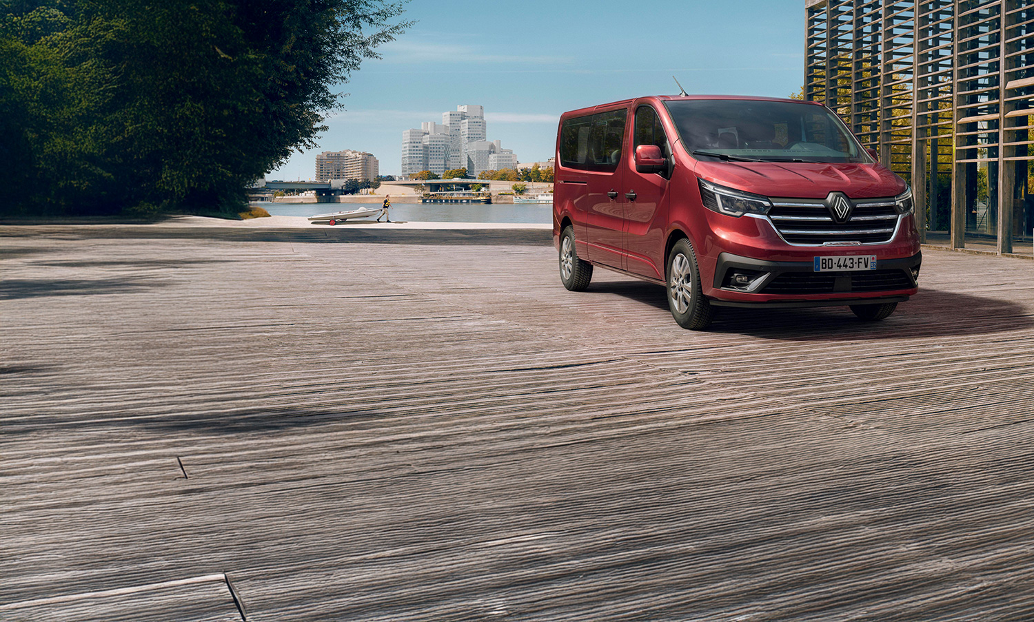 Renault Trafic Passenger: 3 do 9 sedišta - porodično vozilo